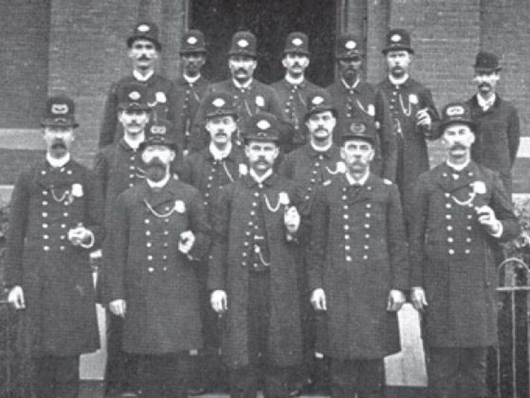 A Look at MPD Uniforms Through History - Washington, DC MPD Police ...